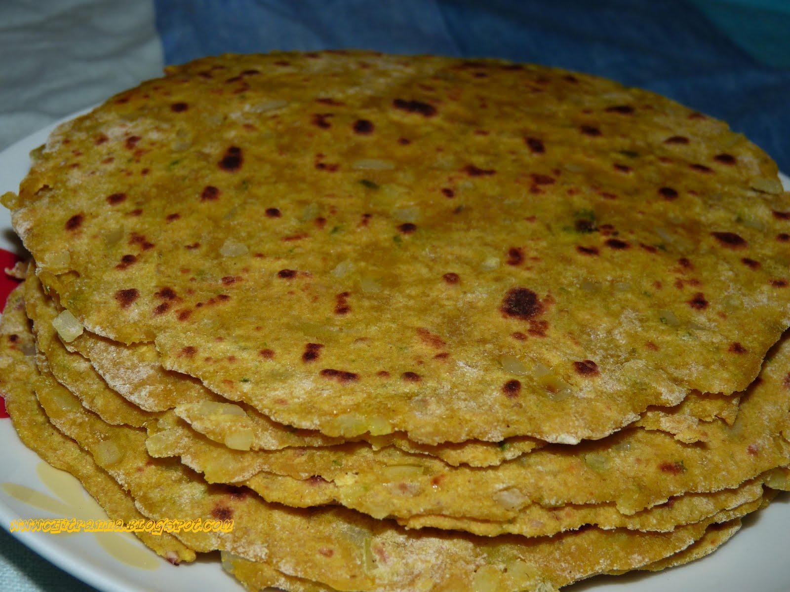 Chitranna: Sweet corn spicy rooti---very simple and yummy
