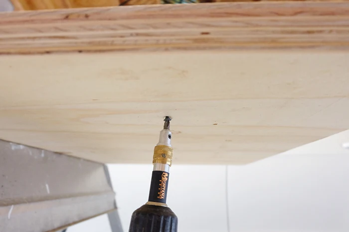 The Laundry Room Makeover: A DIY Waterfall Counter. - Flipping the Flip