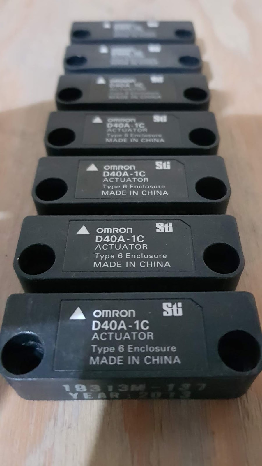 EquipmentHolic: omron D40A-1C2,D40A-1C