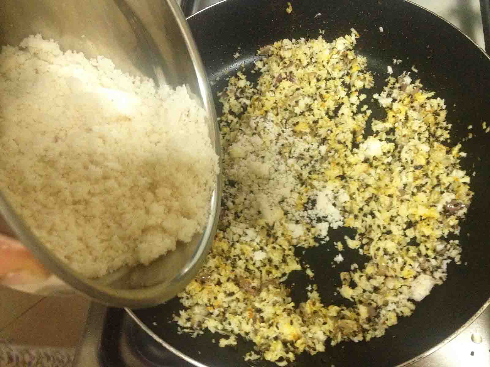 MALABAR TRADITIONAL SNACK - POORAM VARUTHATH WITH LEFTOVER PUTTU