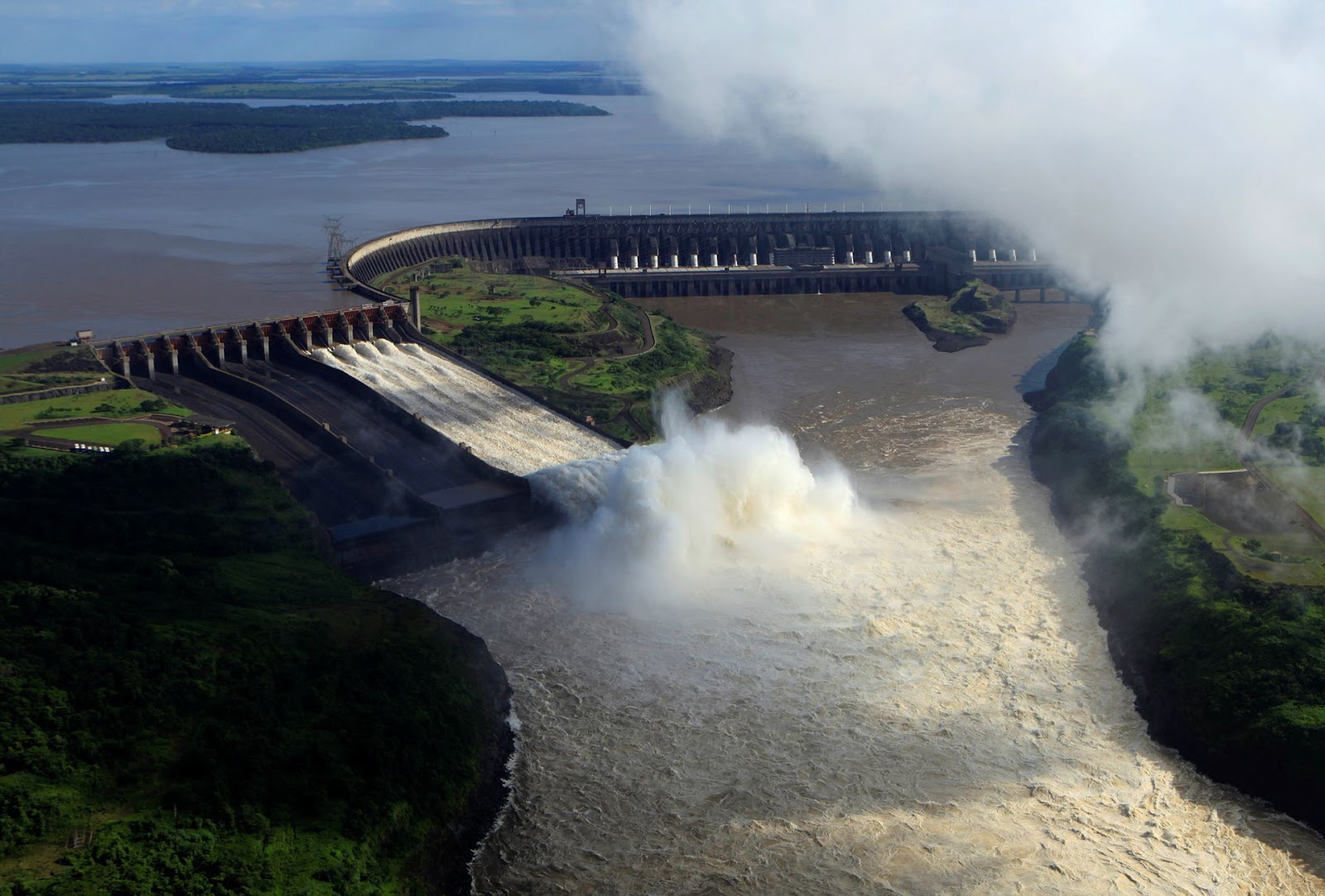 Top 20 Largest Dams in The World: Itaipu Dam