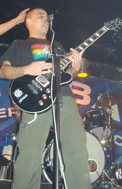 PULPOS DE RADIO: LA BATUTA DE KARNELI: Crecer sin dejar de ser ni sentir