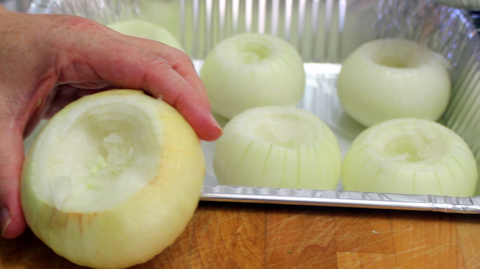 52 Ways to Cook: BBQ Vidalia Candy Sweet ONIONS - Grilling Time and 52 ...