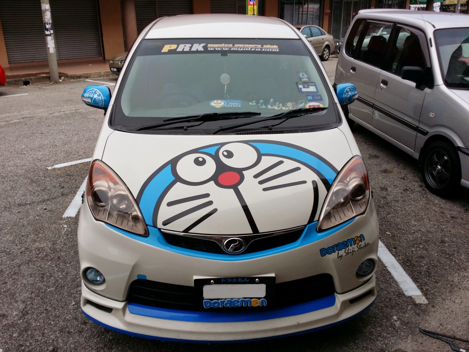 Xing Fu: DORAEMON CAR