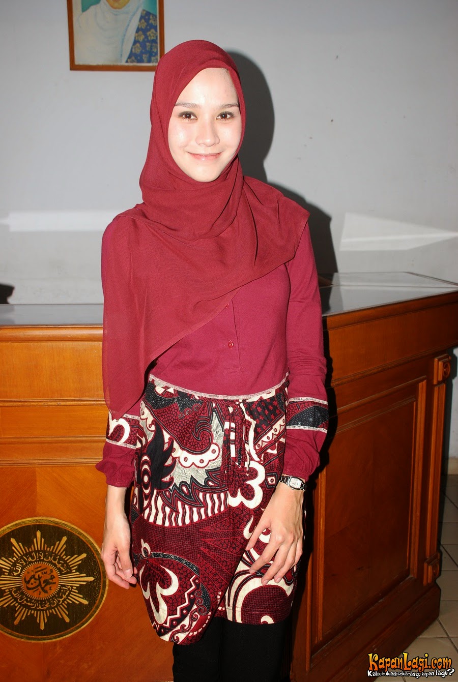 Kumpulan Foto Artis Berjilbab | AUFA BLOG