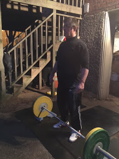 Dinosaur Training: Retro Lifting at Dino Headquarters