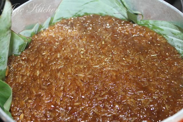 Kuih Wajik aka Nasi Manis Durian Buat Tetamu Istimewa Nur Qaseh - Azie ...