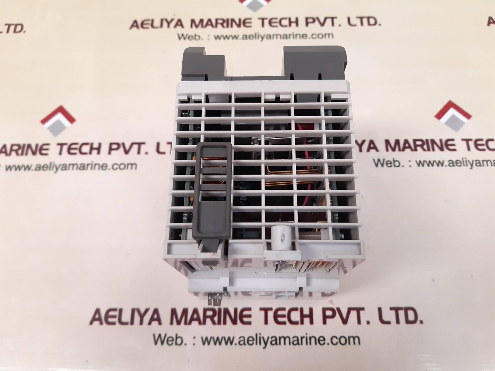 AEG MODICON PC-A984-130 CPU 4K MEMORY - Aeliya Marine