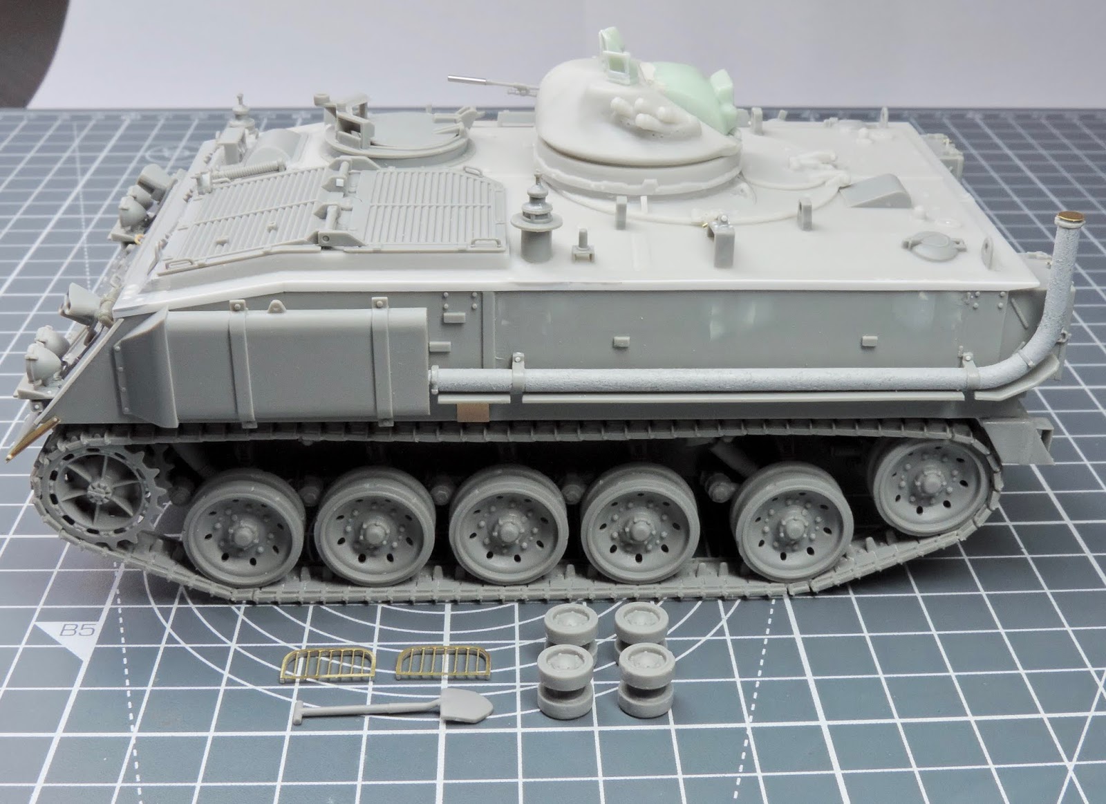 Pete's Model World : FV432 peak Turret Construction Complete