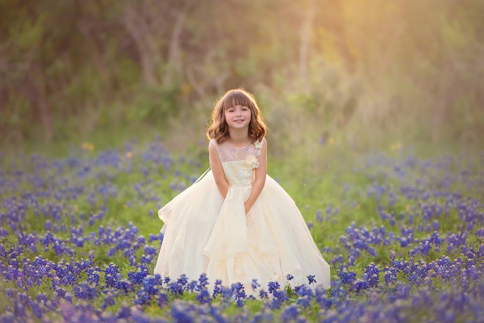 Aux Belles Choses: Bluebonnet Dresses - Finished!