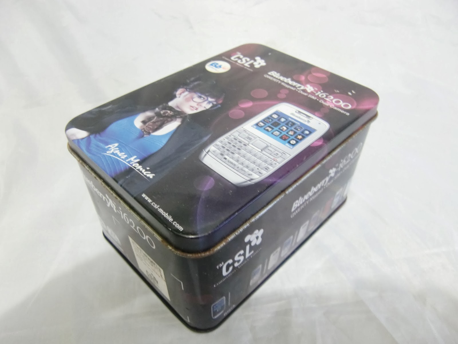 CILEGON ANTIK: Kaleng HP Blueberry 16200
