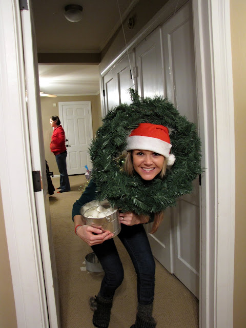 Minute To Win It Christmas Party - Part 1