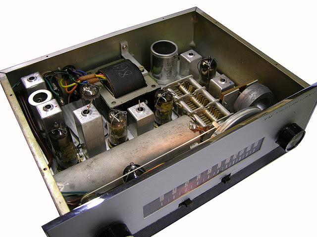 Golden Age Of Audio: Leak Through Line 3 vintage tube FM-Tuner