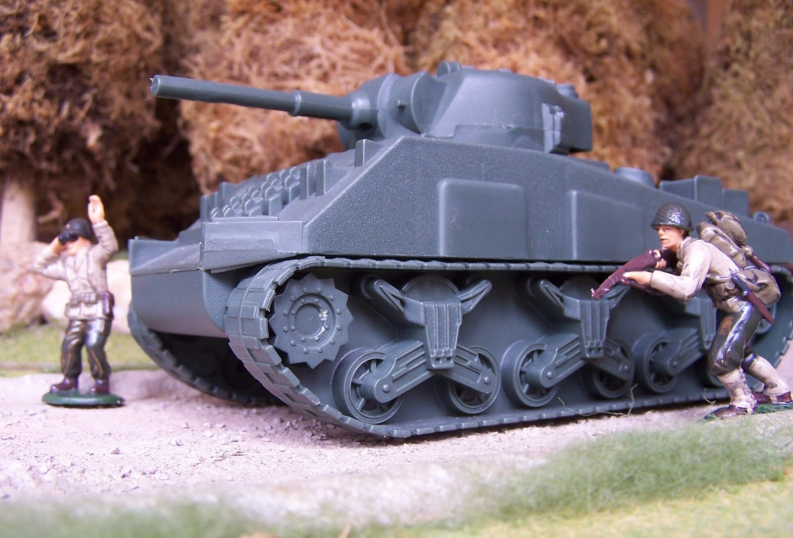 WWII Plastic Toy Soldiers: Sherman Tanks