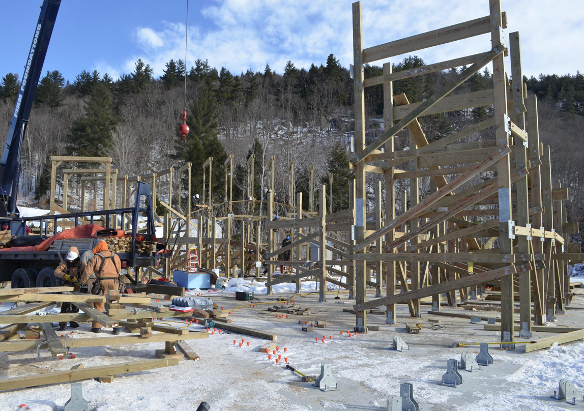 NewsPlusNotes: Story Land's Roar-O-Saurus Growing... Fast!