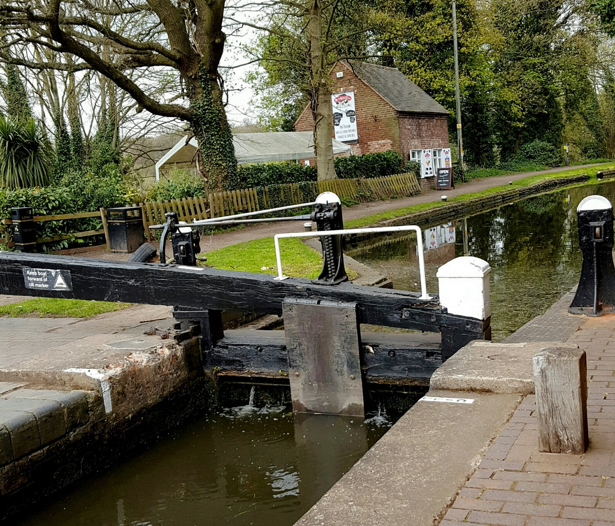 Watching the Wheels: Wolverley Campsite Part 3