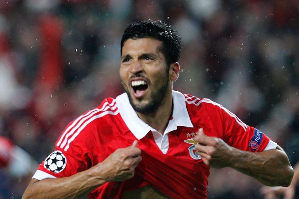 Revista Futebolista: Garay a caminho do Manchester United para ...