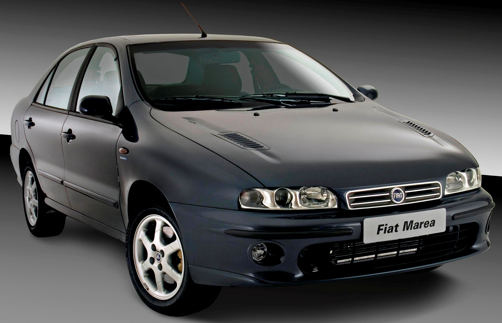 A história do Fiat Marea, que completa 20 anos de lançamento no Brasil