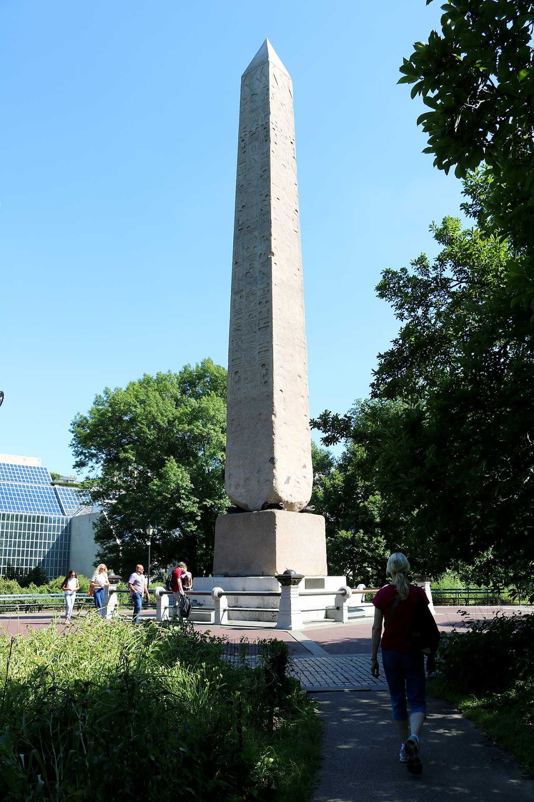 Louisville Fossils and Beyond: Fossils at Obelisk in Central Park