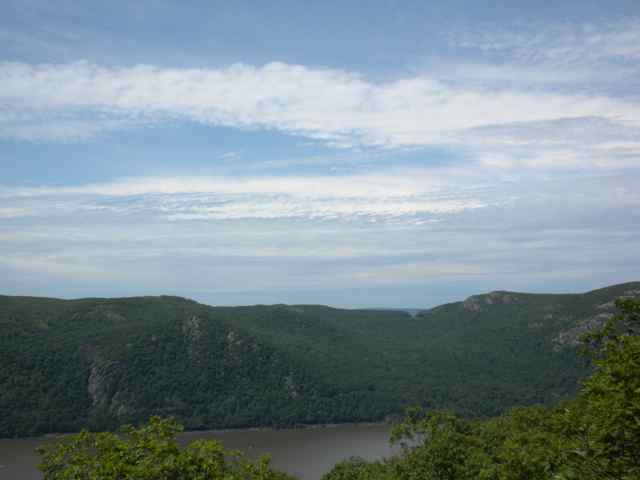 Lee's Myth: Mt Taurus Solo Hike