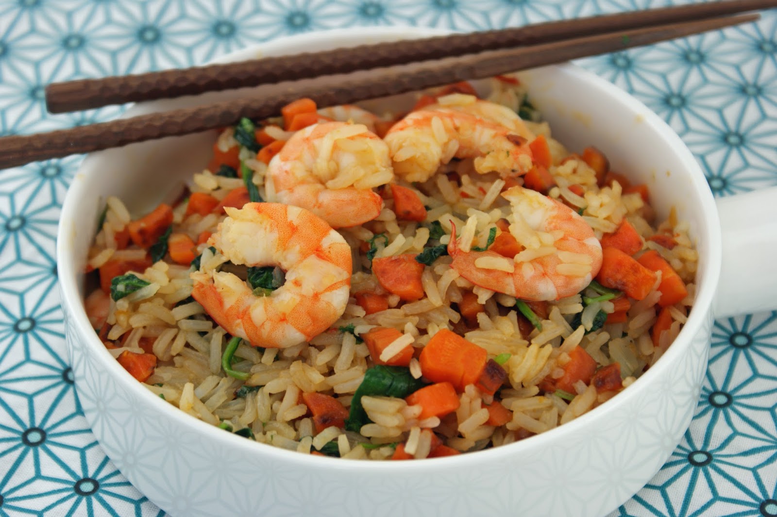 Afternoon Tea: Riz sauté aux légumes et crevettes à la sauce aigre-douce