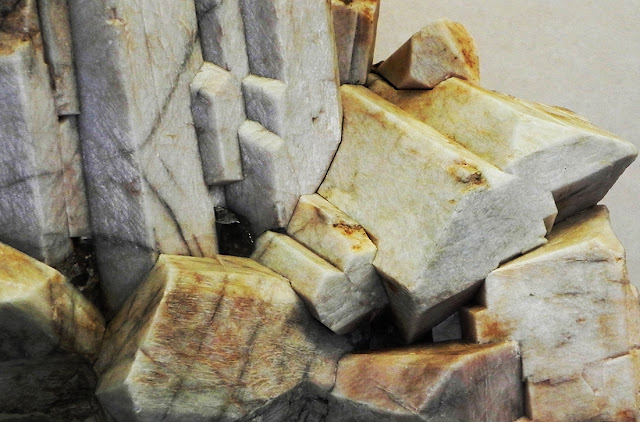 MINERALES: MICROCLINA