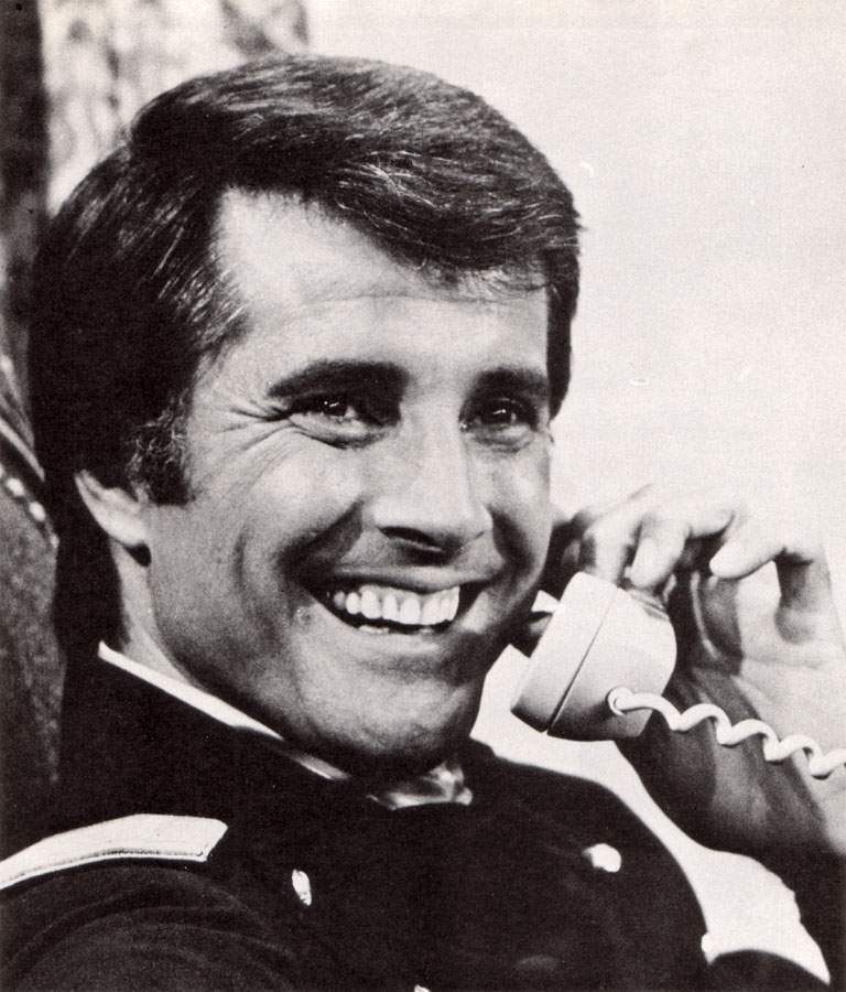 Welcome to my world.... : Lyle Waggoner - Playgirl - June 1973