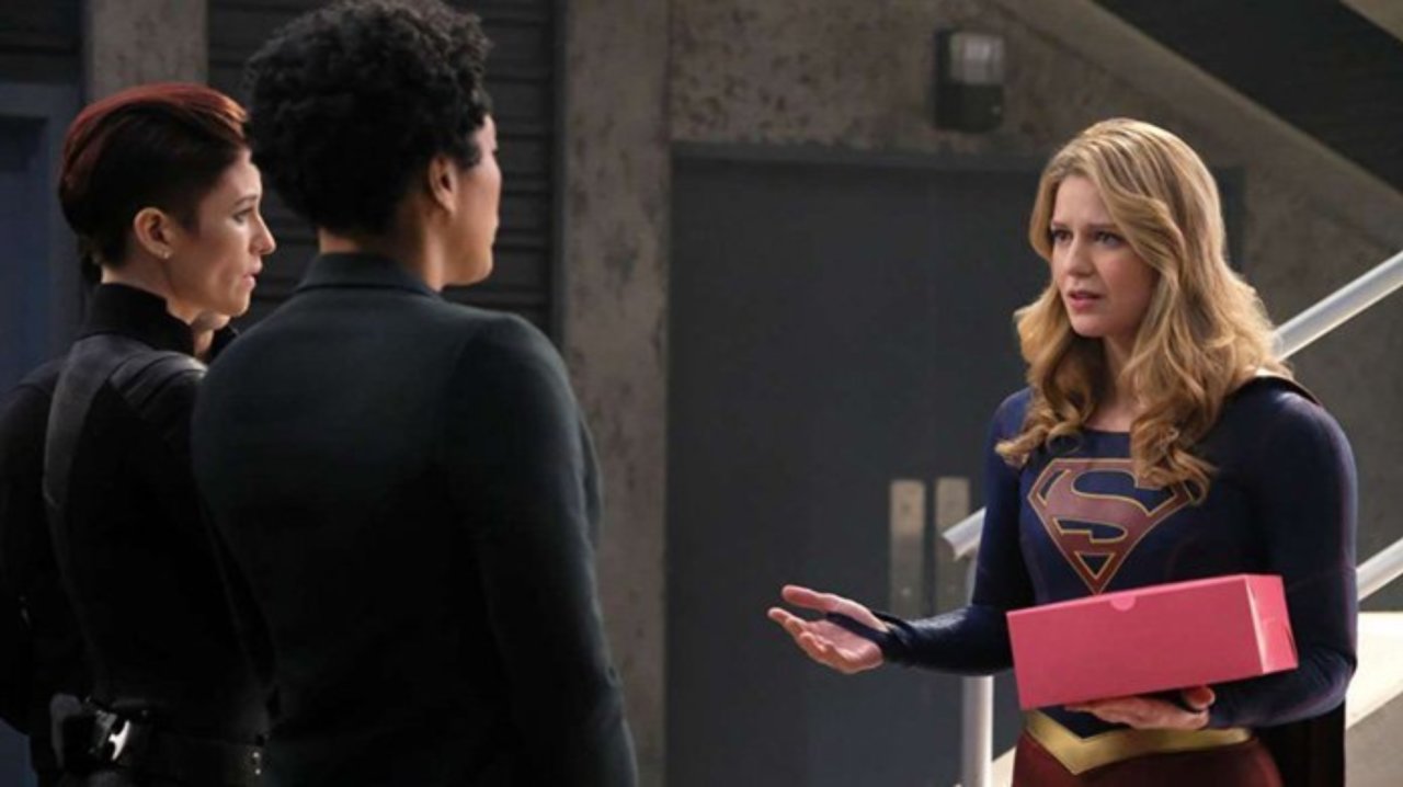 Doux Reviews Supergirl All About Eve