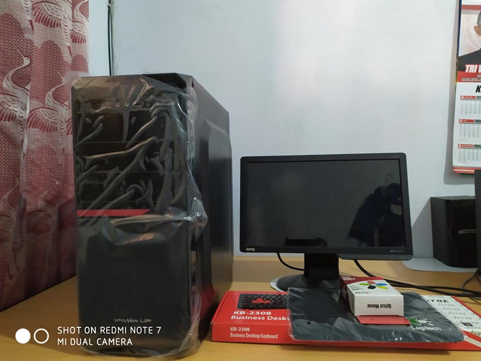 Komputer intel core i5 2400 speed 3.1ghz ram 4gb hdd 500gb