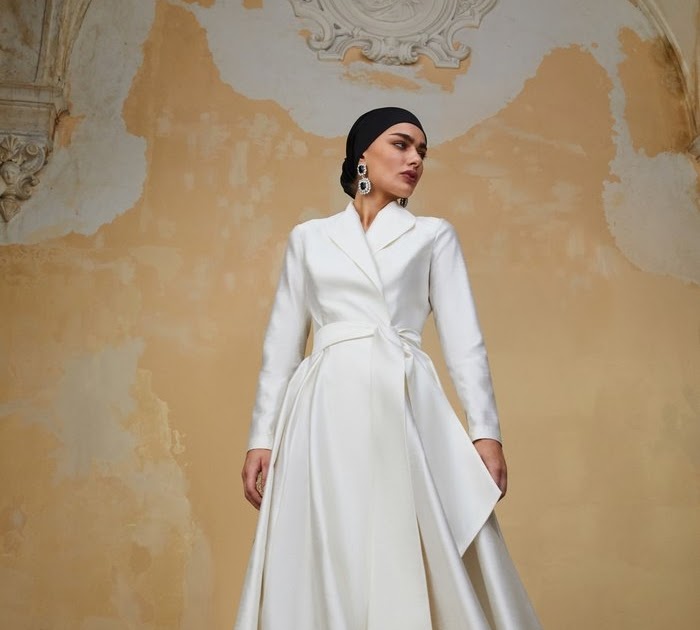 Beautiful Ramadan Outfit Ideas For 2021 Featuring Rasario Ramanda ...