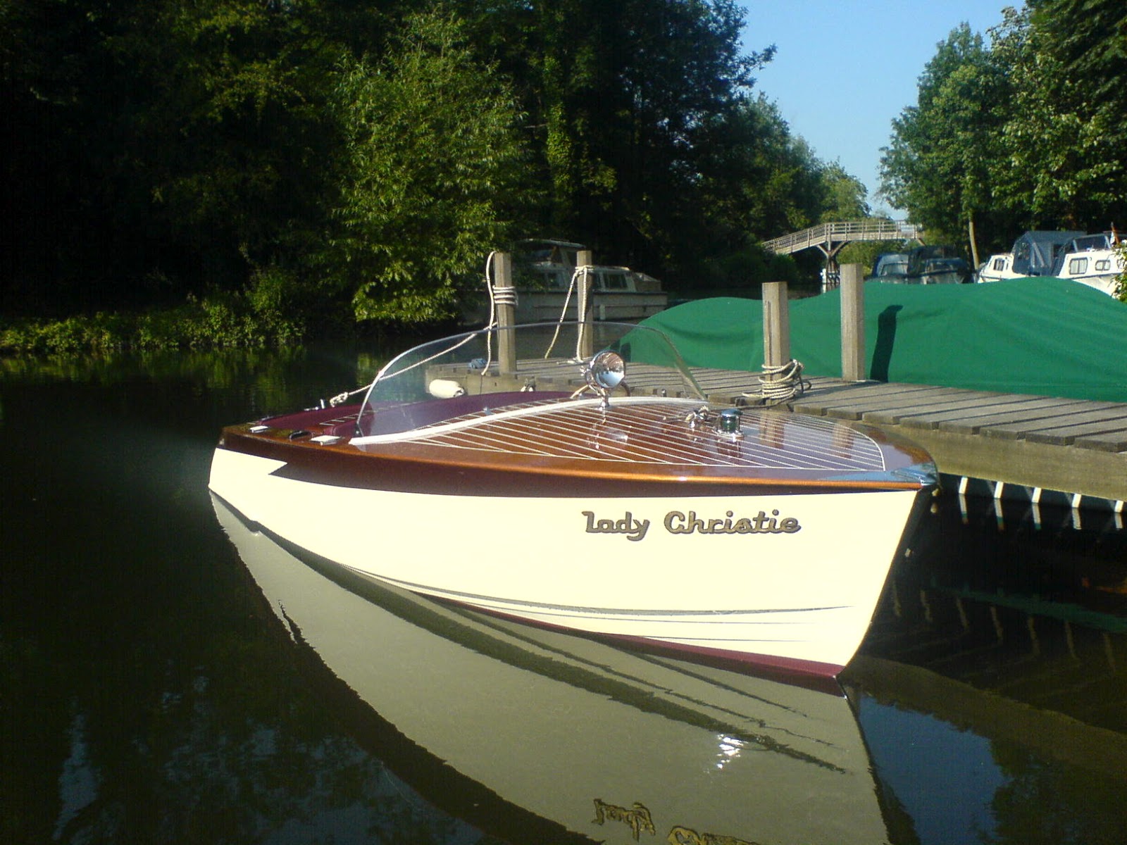 Bolly Blog: The Austin Healey boat.