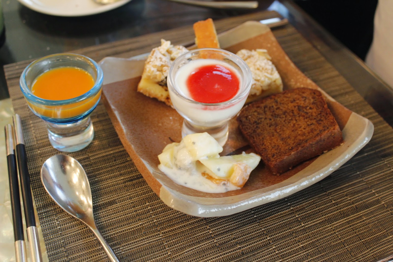 DADAFAB: JUNSUI BURJ AL ARAB RESTAURANT