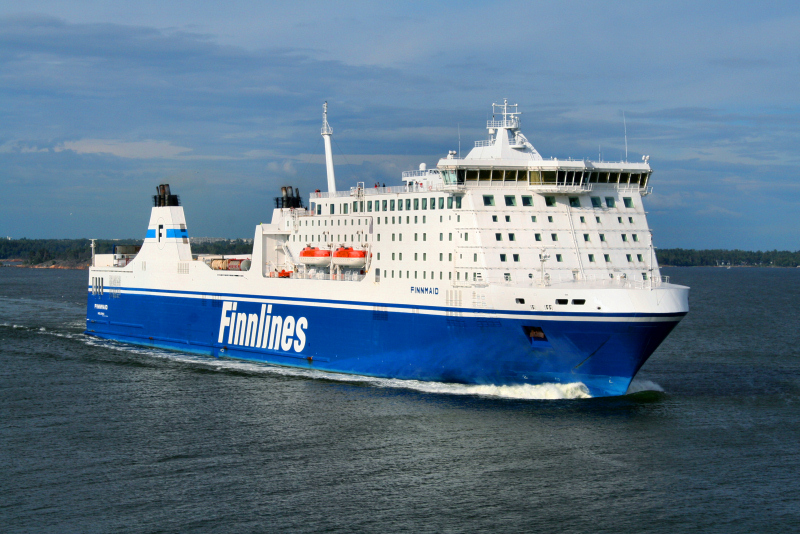 kships: Musings on Finnlines' livery