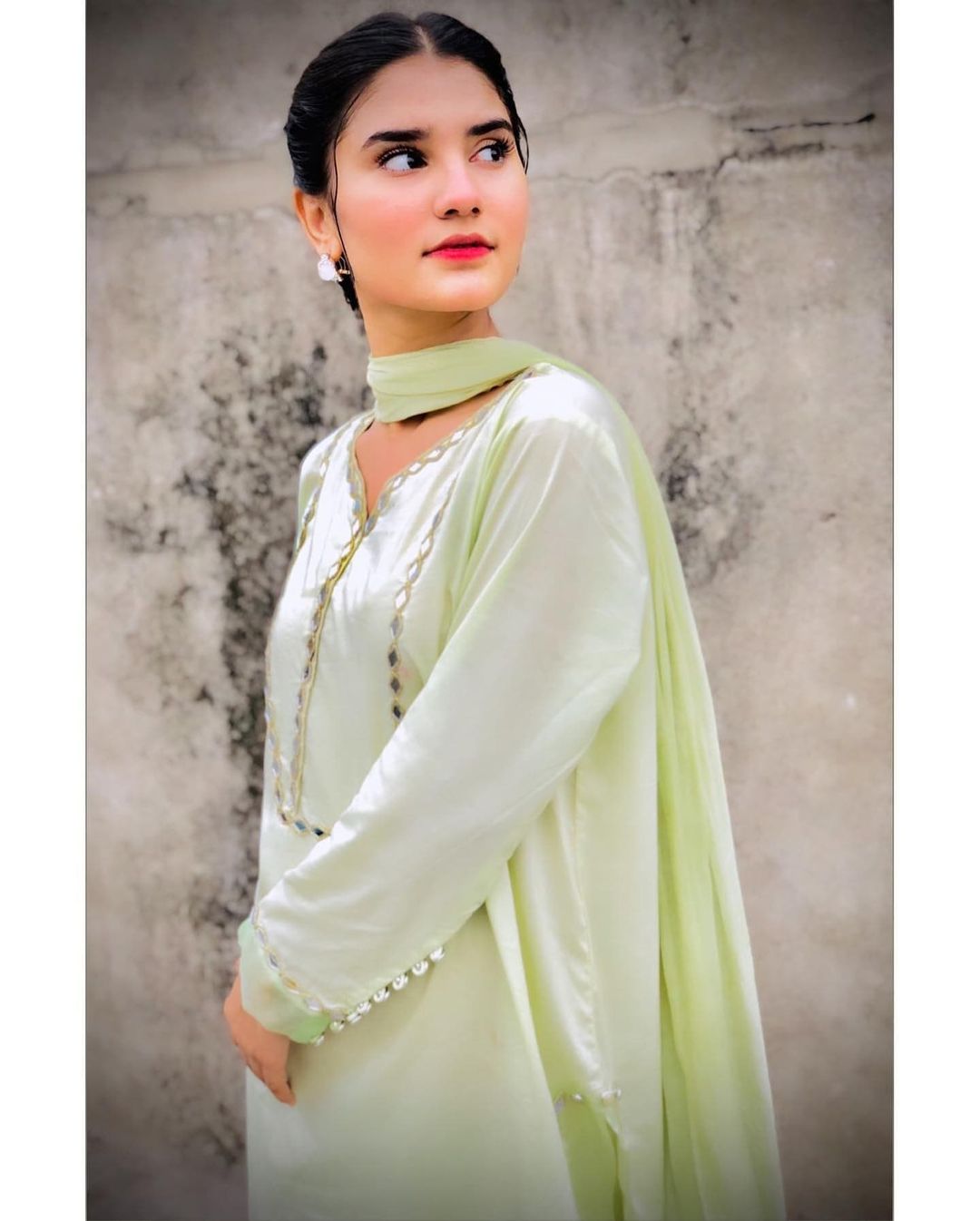 Nimra Ali | Nimra Ali Age, Husband, Family, Biography