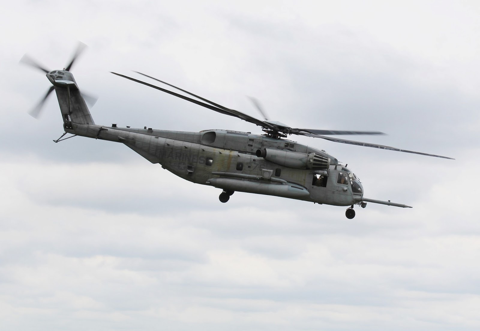 The Aero Experience: Sightings: Marine Super Stallion Makes Stop at St ...