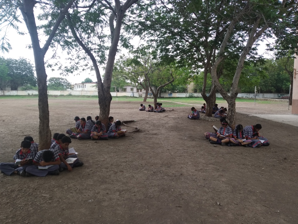 Library @ Kendriya Vidyalaya No.2, INF Lines, Jamnagar: LIBRARY ...