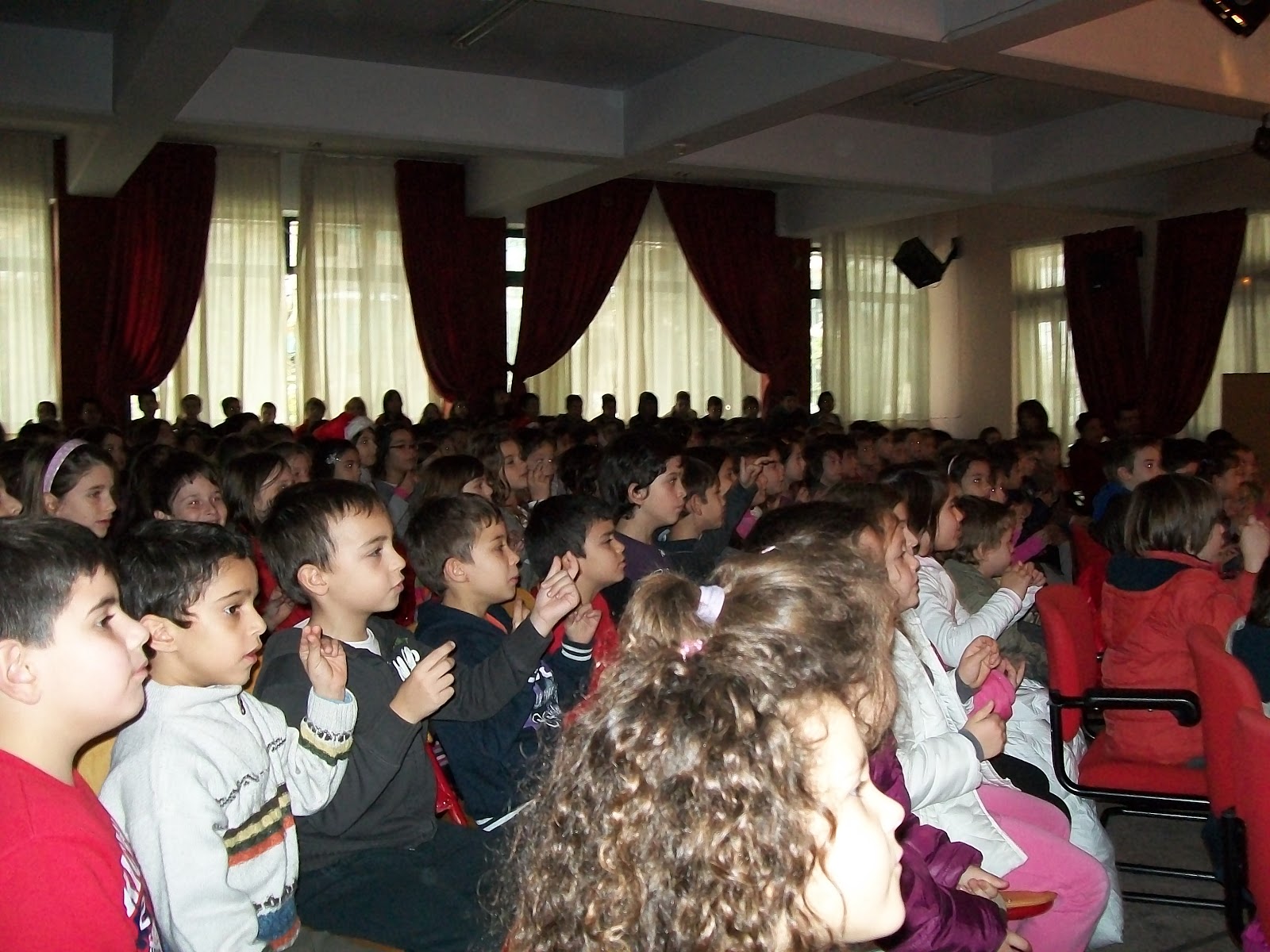 ΝΙΚΟΣ ΣΙΟΥΤΑΣ ΔΙΕΥΘΥΝΤΗΣ 4ου ΔΗΜΟΤΙΚΟΥ ΣΧΟΛΕΙΟΥ ΝΕΑΣ ΣΜΥΡΝΗΣ ΑΠΟ 2011 ...