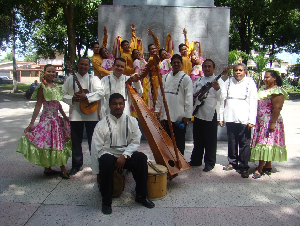 'ABrasOFFA': Grupo Tambor Tureño - Venezuela