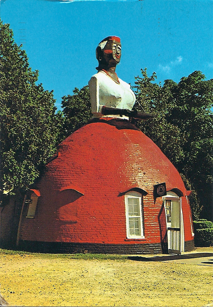 Mammy's Cupboard | Jack's Postcards