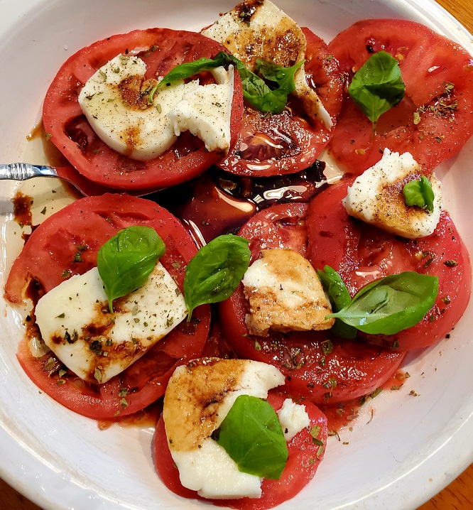 Insalata Caprese Salad | What's Cookin' Italian Style Cuisine