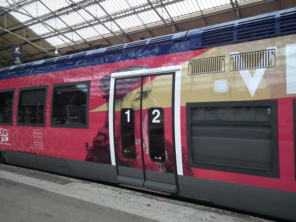 Days on the Claise: A Renaissance Train