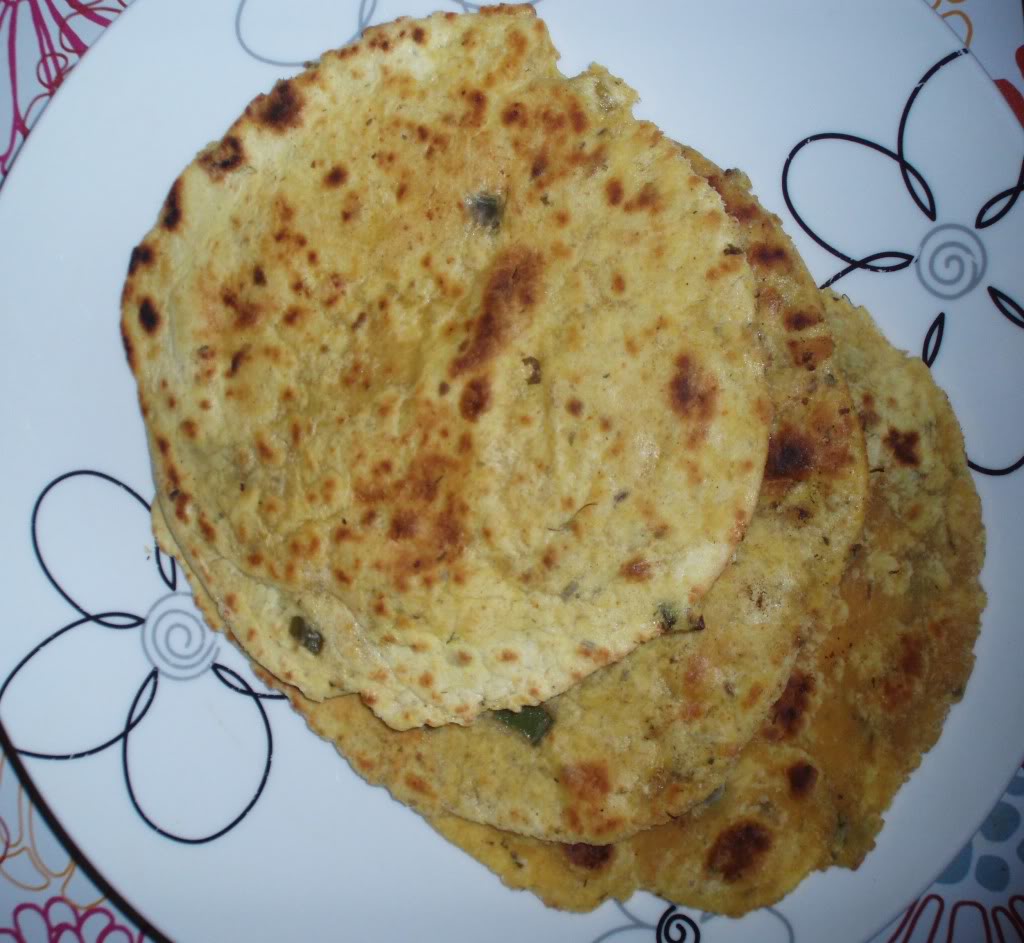 Preethi's online cookbook: Thepla / Tapela