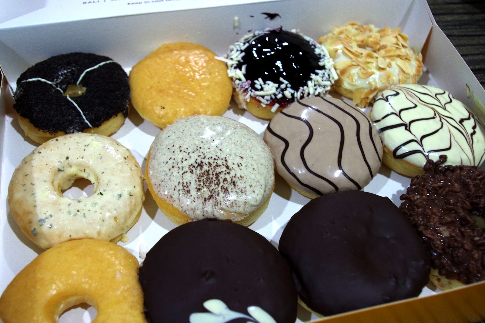 What Mary Loves: Love At First Bite: J.Co Donuts & Coffee