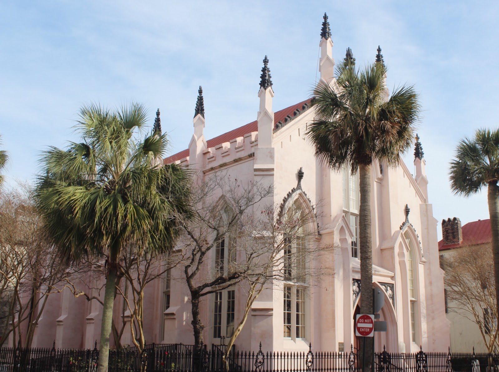 Beyond the Grave: Top 5 Best Historic Charleston Churches