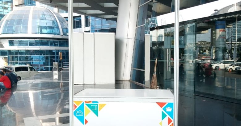 stand booth pameran: Portable Booth Display | Event Desk | Pop Up Table