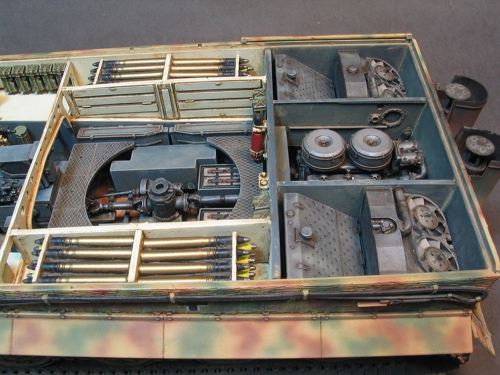 ptearsenal: Tiger 231 Interior