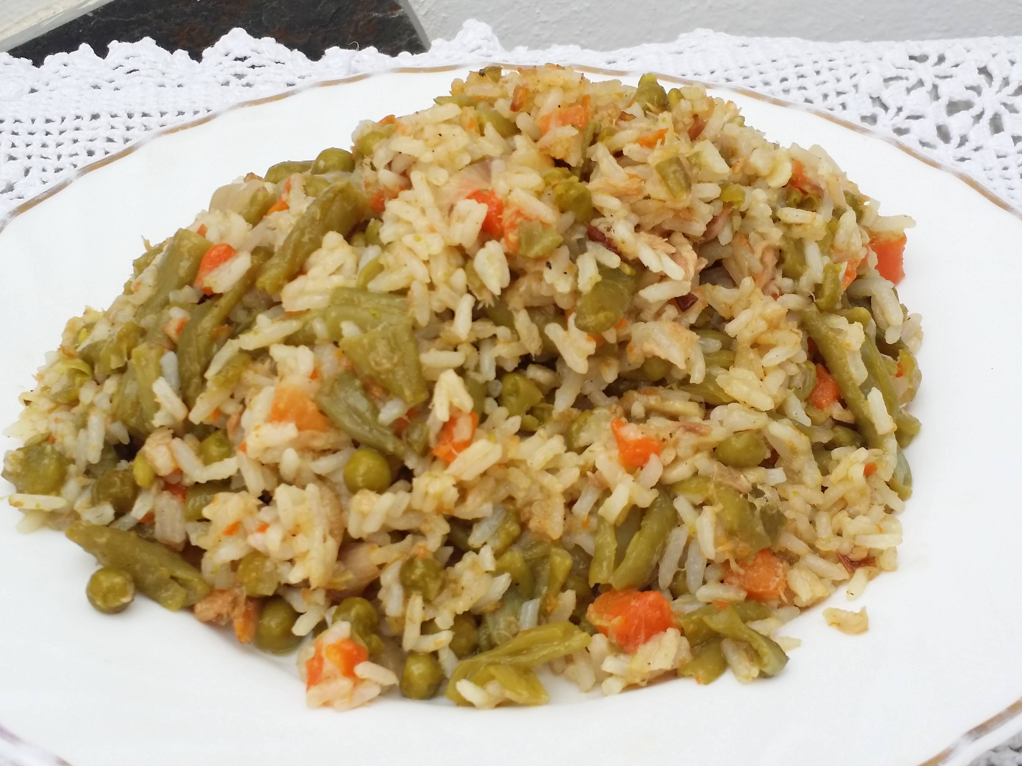 Luzmary y sus recetas caseras: ARROZ SALTEADO CON VERDURAS Y ATÚN ...