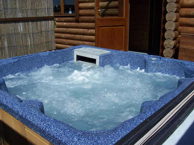 Log Cabin Holidays - Windmill Lodges: Log Cabin Holidays – Pamper ...