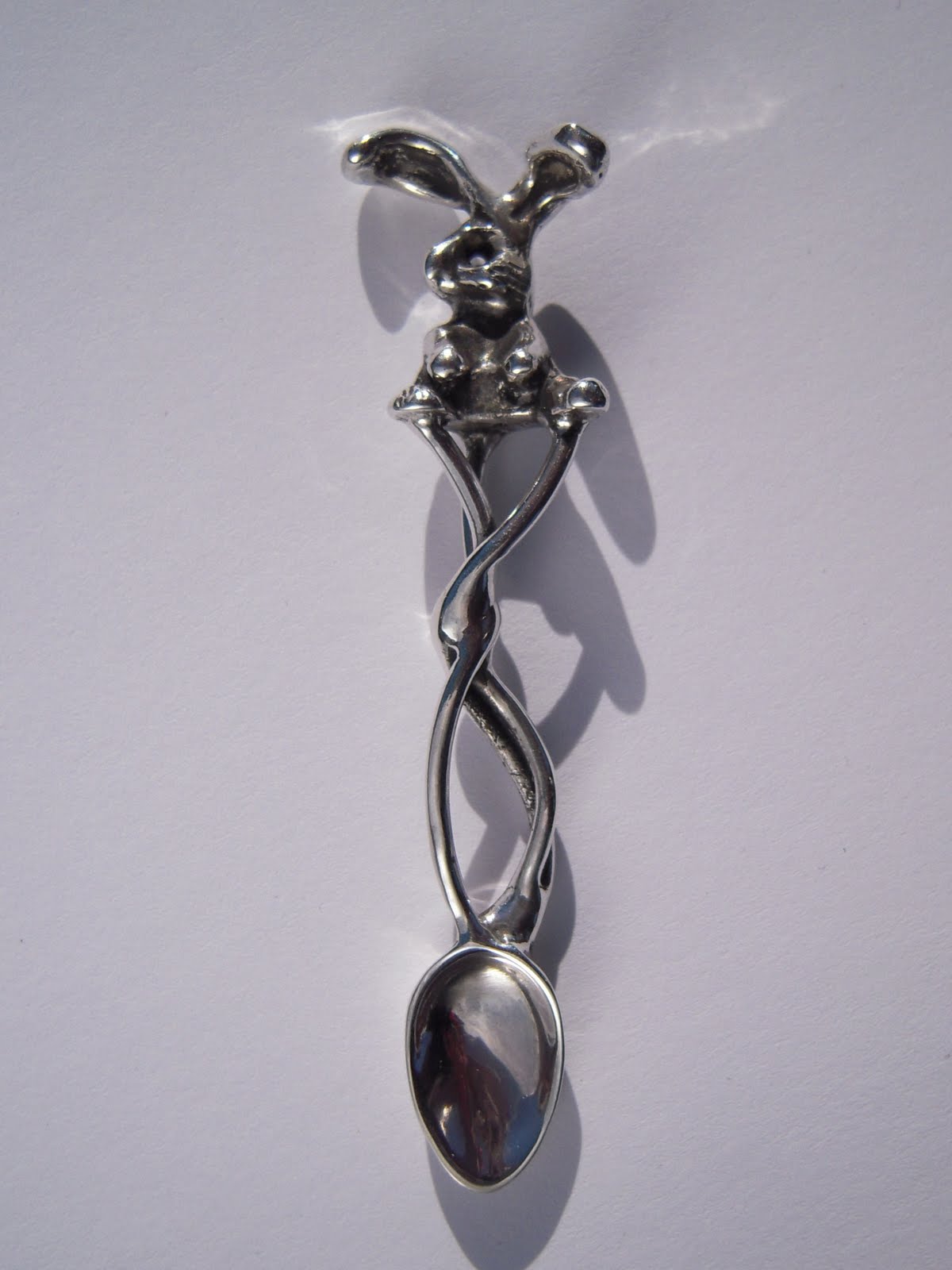 Fascinating Spoon Art to blow our minds. ~ photography in a blog