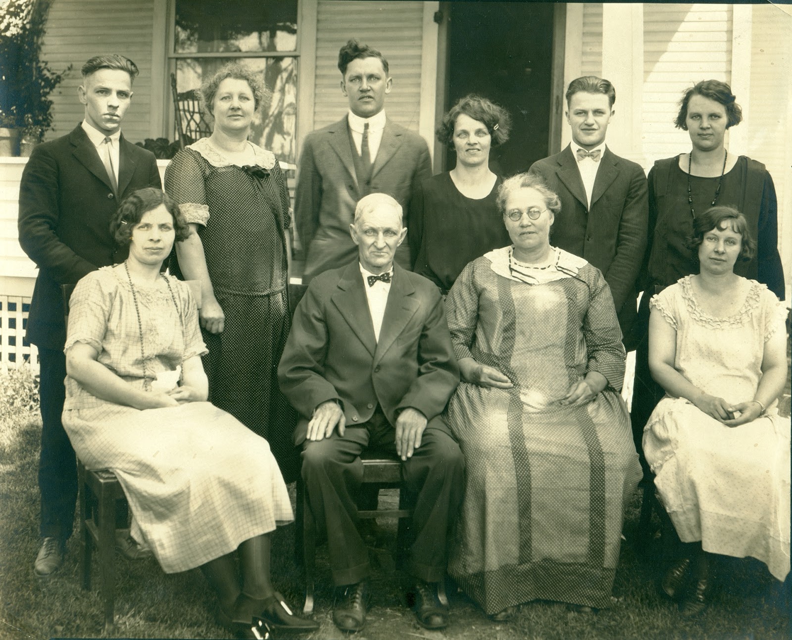 Leaves & Branches: Vintage Photograph: Morrison Family